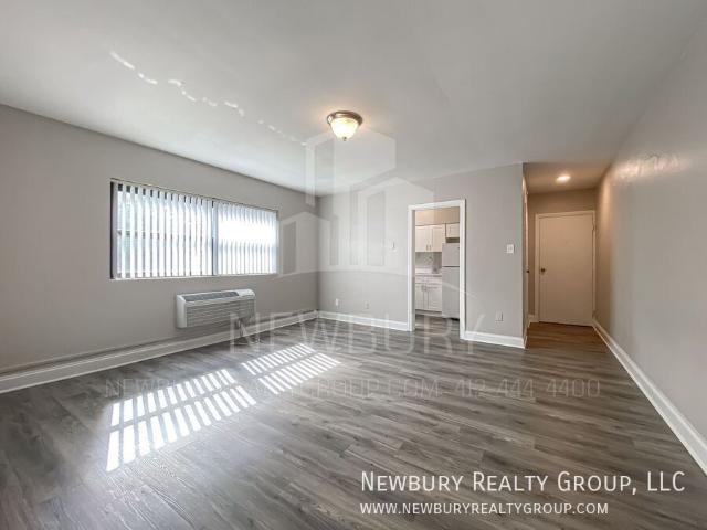 1 BR, 1 BA Apartment 1335 Washington Blvd Port Vue, PA 15133
