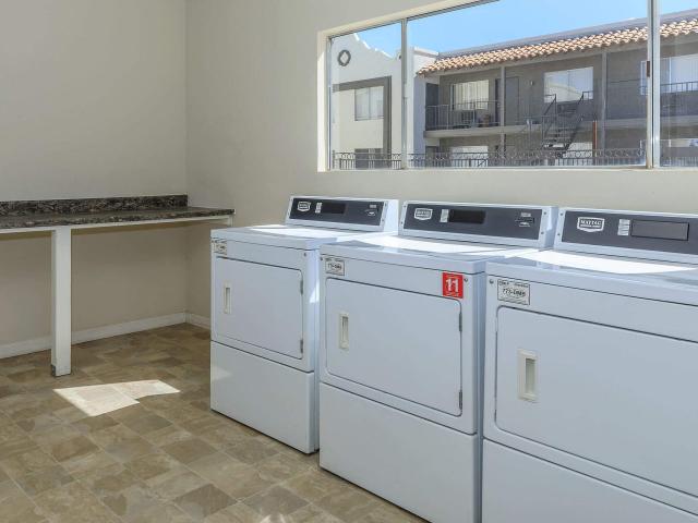 1 BR, 1 BA Apartment 1335 West Saint Marys Road Unit 205, Tucson, AZ 85745