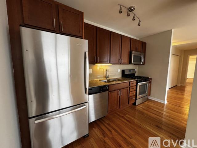 1 BR, 1 BA Apartment 1337 W Fargo Ave, Unit 1002, Chicago, IL 60626