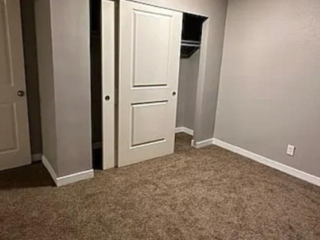1 BR, 1 BA Apartment 13437 Greenwood Ave N Unit 113, Seattle, WA 98133