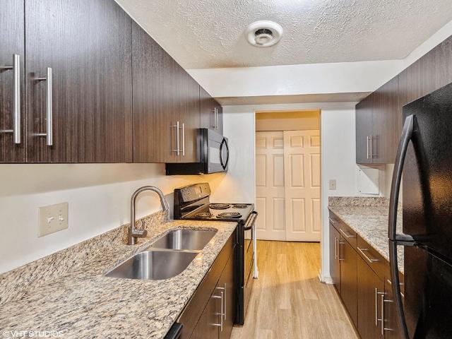 1 BR, 1 BA Apartment 1344 Carriage Hill Ln Unit 1348 07, Hamilton, OH 45013