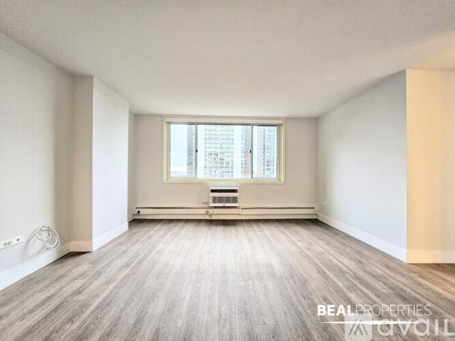 1 BR, 1 BA Apartment 1344 N Dearborn St, Unit 14D, Chicago, IL 60610