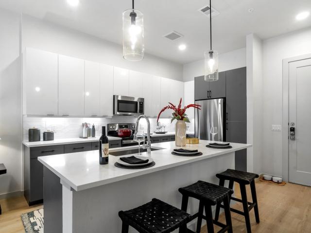 1 BR, 1 BA Apartment 1345 14th Street Unit 419, Plano, TX 75074