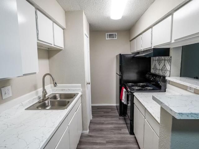 1 BR, 1 BA Apartment 13502 Northborough Dr Unit 319, Houston, TX 77067