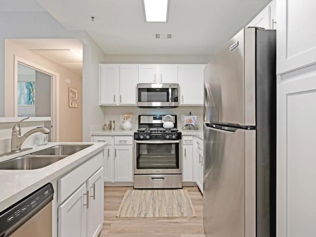 1 BR, 1 BA Apartment 1350 Oak View Circle Unit 333, Rohnert Park, CA 94928