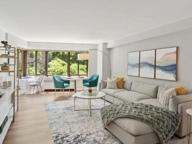 1 BR, 1 BA Apartment 1350 North Lake Shore Drive Unit 201809, Chicago, IL 60610