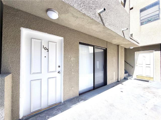 1 BR, 1 BA Apartment 13512 Moorpark Street, Sherman Oaks, CA 91423