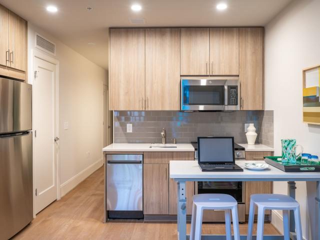 1 BR, 1 BA Apartment 1355 17th Street Northwest Unit 506, Washington, DC 20036