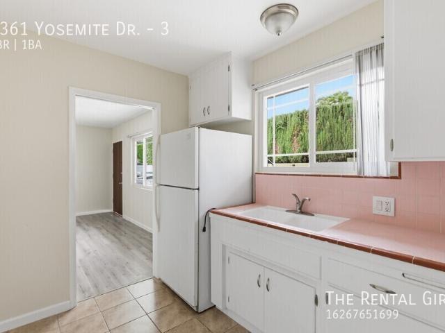 1 BR, 1 BA Apartment 1361 Yosemite Dr., Los Angeles, CA 90041