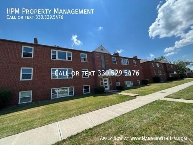 1 BR, 1 BA Apartment 13705 Lakewood Heights Blvd 13705 Lakewood Heights Blvd, Cleveland, OH 44107