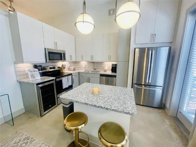 1 BR, 1 BA Apartment 13701 Montfort Drive, Dallas, TX 75240