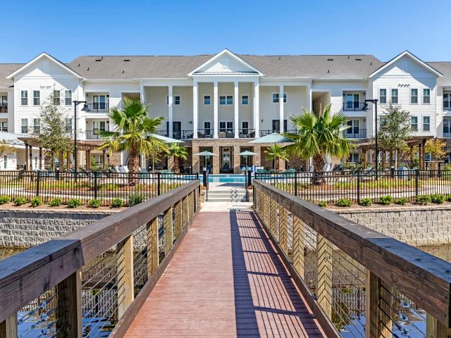 1 BR, 1 BA Apartment 1385 Classic Court Unit 01 203, Mount Pleasant, SC 29466