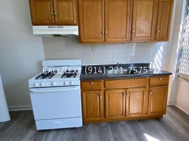1 BR, 1 BA Apartment 138 Hawthorne Ave, Yonkers, NY 10705