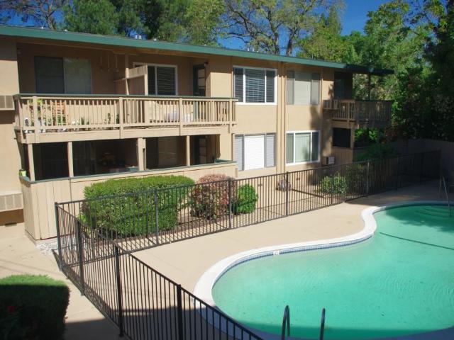 1 BR, 1 BA Apartment 1390 Creekside Drive Unit 25, Walnut Creek, CA 94596