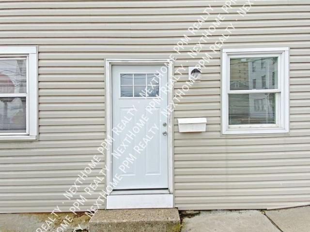 1 BR, 1 BA Apartment 1 East Sycamore Street, Pittsburgh, PA 15211
