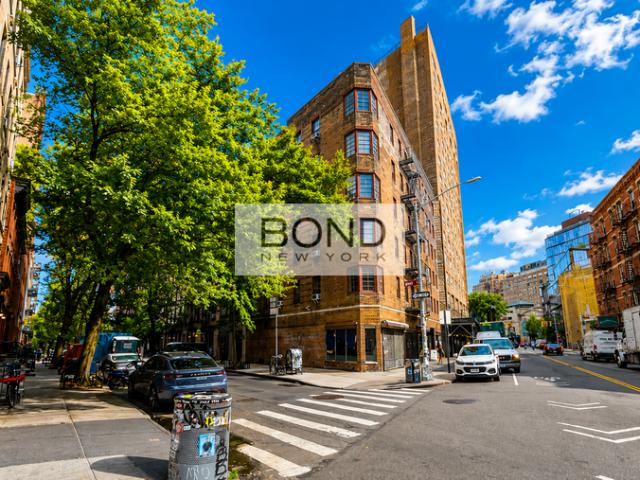 1 BR, 1 BA Apartment 1 Jane Street, New York, NY 10014