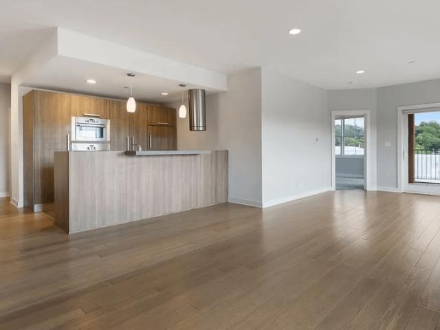 1 BR, 1 BA Apartment 1 North Main Street Unit 1 403, Algonquin, IL 60102