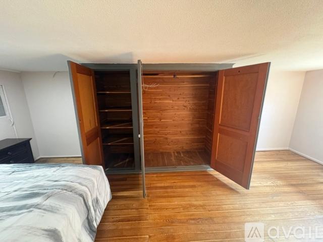 1 BR, 1 BA Apartment 1 Vine St, Unit Lower, Beacon, NY 12508