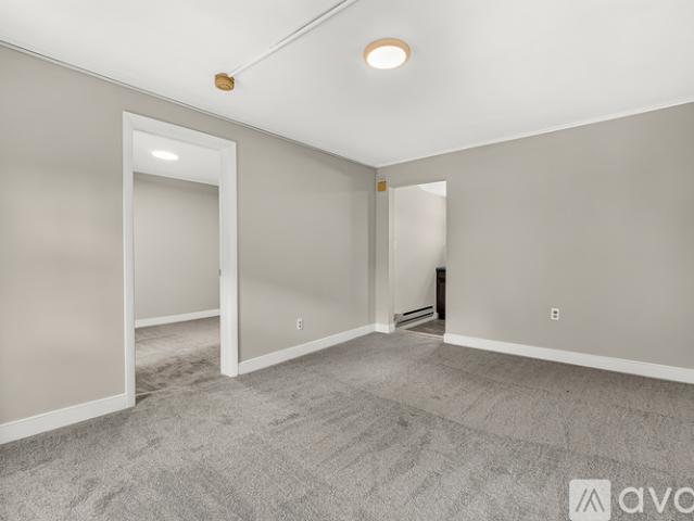 1 BR, 1 BA Apartment 243 E 2nd St, Unit 5, Frederick, MD 21701
