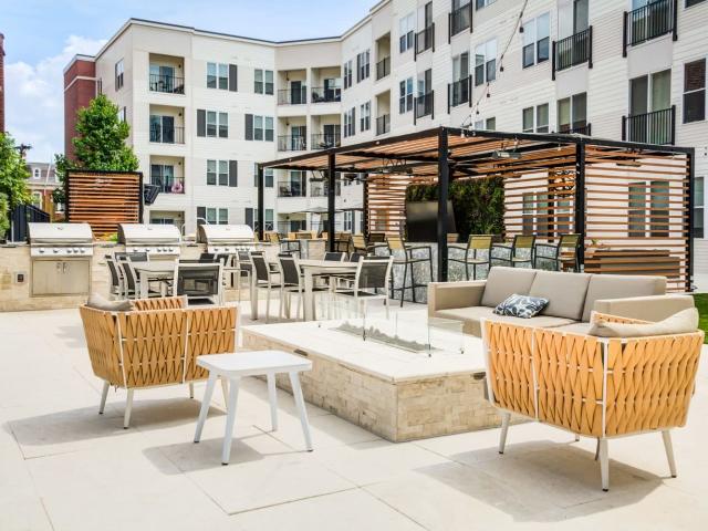 1 BR, 1 BA Apartment 2400 S 9th St Unit 416, Saint Louis, MO 63104