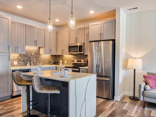 1 BR, 1 BA Apartment 2400 S 9th St Unit 126, Saint Louis, MO 63104