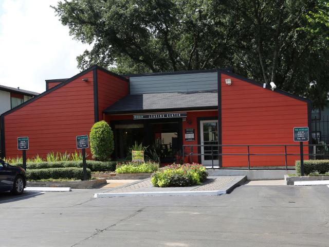 1 BR, 1 BA Apartment 2400 S Loop W Unit 503, Houston, TX 77054