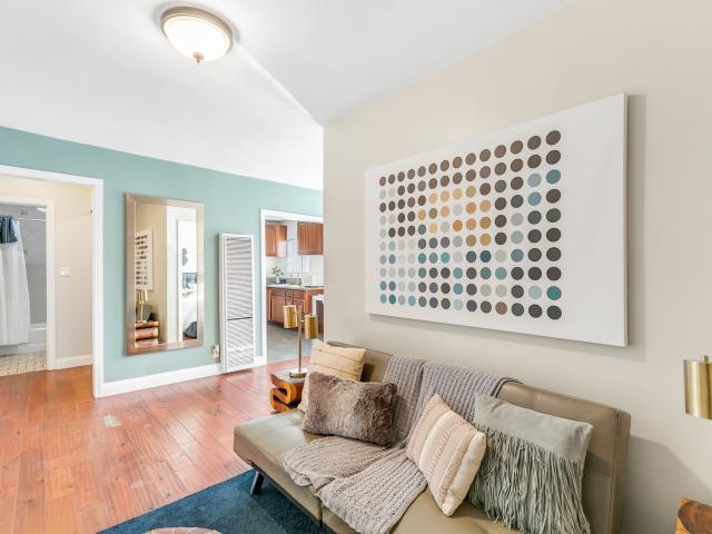1 BR, 1 BA Apartment 2400 Pacific Ave, Venice, CA 90291
