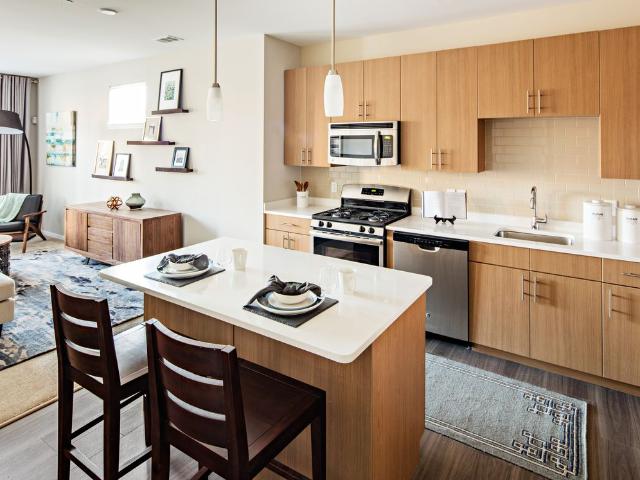 1 BR, 1 BA Apartment 2400 Vauxhall Road Unit 004 4206, Union, NJ 07083