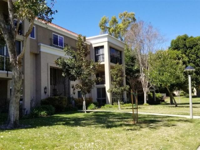 1 BR, 1 BA Apartment 2405 Via Mariposa West, Laguna Woods, CA 92637