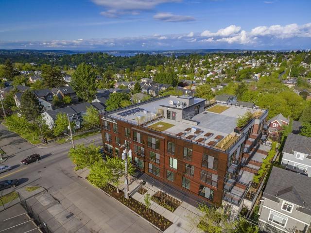 1 BR, 1 BA Apartment 2407 E Union St Unit 208, Seattle, WA 98122