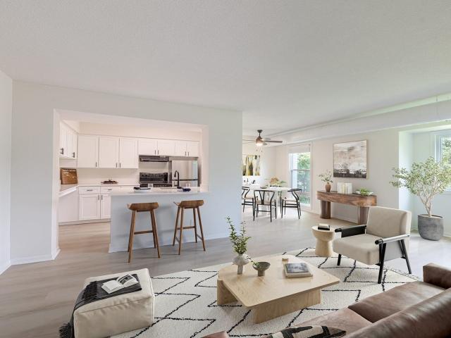 1 BR, 1 BA Apartment 240 Central Ave N Unit 240 201, Wayzata, MN 55391