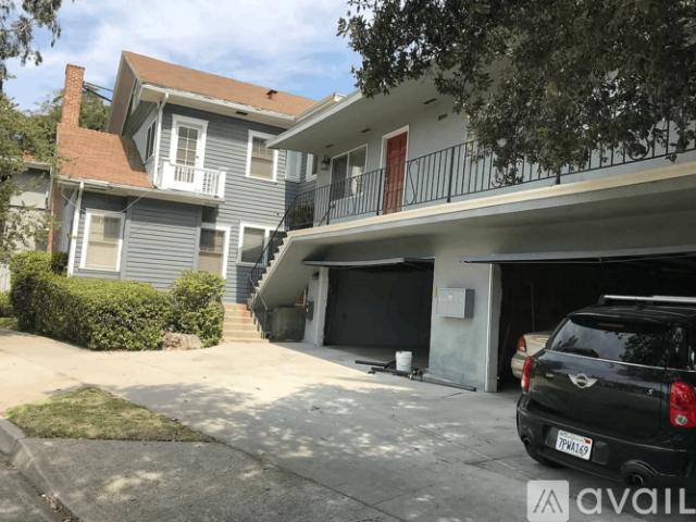 1 BR, 1 BA Apartment 240 S Holliston Ave, Unit 4, Pasadena, CA 91106