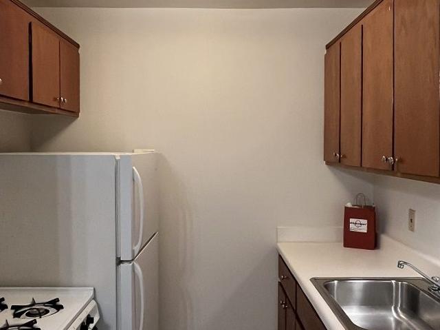 1 BR, 1 BA Apartment 2414 North Oakland Avenue Unit 208, Milwaukee, WI 53211