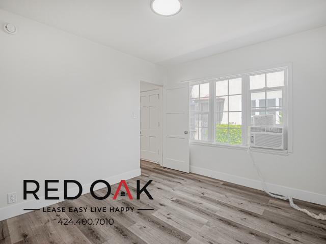 1 BR, 1 BA Apartment 2417 W Vernon Ave, Los Angeles, CA 90008