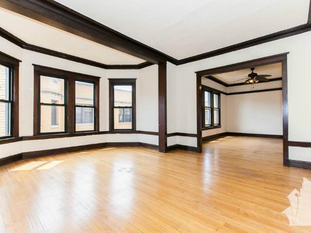 1 BR, 1 BA Apartment 2418 North Sawyer Avenue, Chicago, IL 60647
