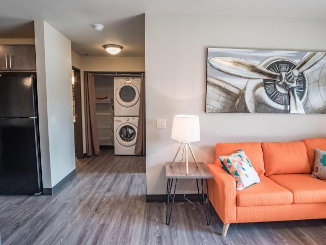 1 BR, 1 BA Apartment 2418 Winnebago Street Unit 209, Madison, WI 53704