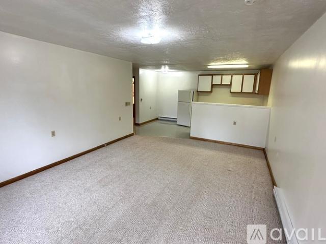 1 BR, 1 BA Apartment 242 East 6th Street, Unit 7, Waterford, PA 16441