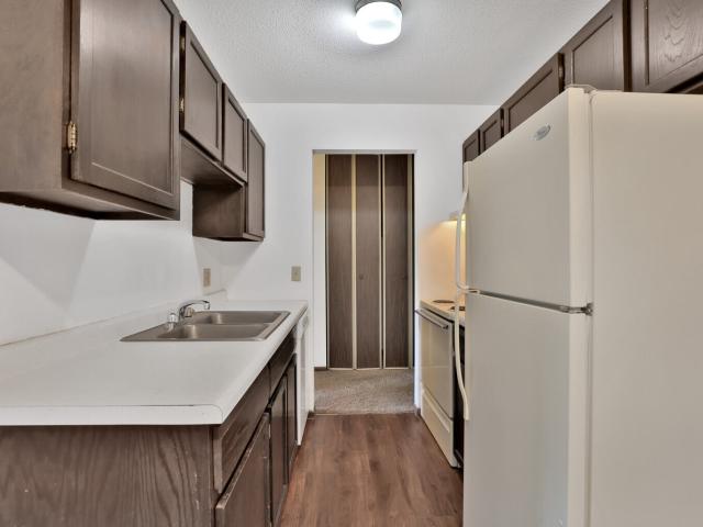 1 BR, 1 BA Apartment 2450 Island Drive Unit 2470 101, Spring Park, MN 55384