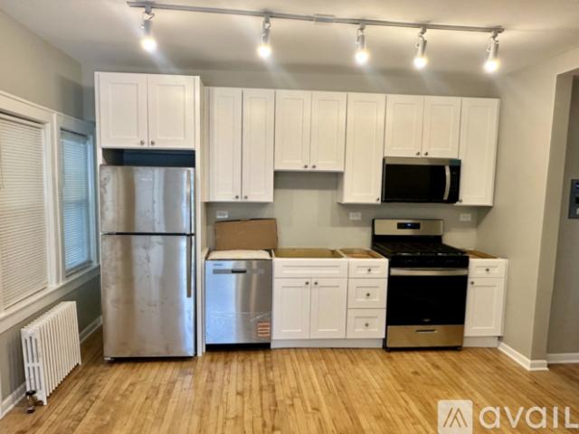 1 BR, 1 BA Apartment 2494 St Johns Ave, Unit 1SW, Highland Park, IL 60035