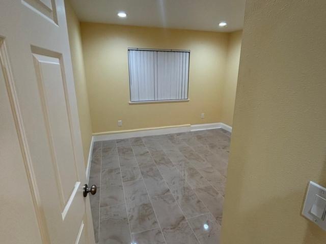 1 BR, 1 BA Apartment 249 Lakeview Road, Watsonville, CA 95076
