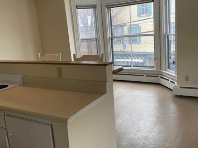 1 BR, 1 BA Apartment 24 Water St, Unit 3, Exeter, NH 03833