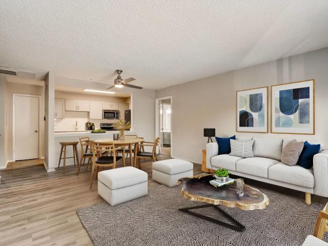 1 BR, 1 BA Apartment 2500 Central Drive Unit 1523, Bedford, TX 76021