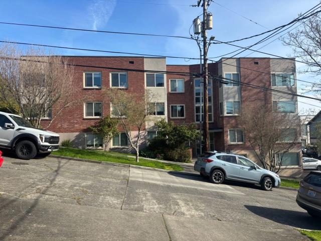 1 BR, 1 BA Apartment 2500 East Denny Way Unit 405, Seattle, WA 98112
