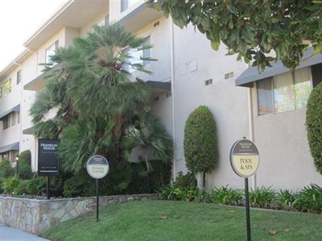 1 BR, 1 BA Apartment 250 South Oak Knoll Avenue Unit 211, Pasadena, CA 91101