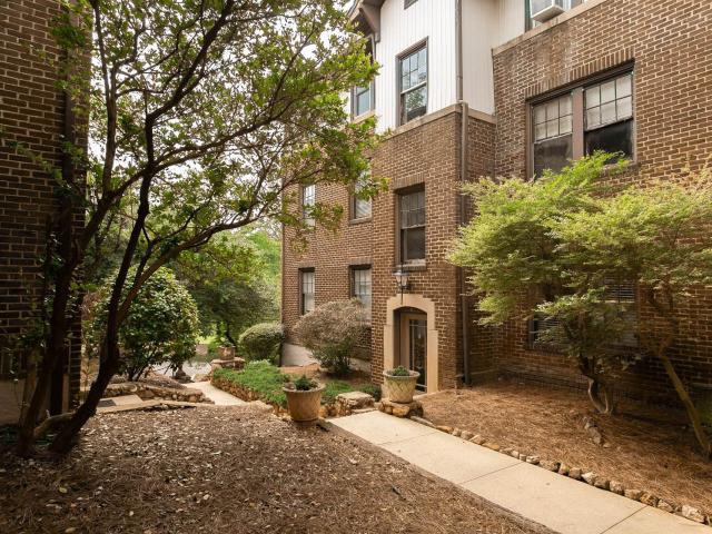 1 BR, 1 BA Apartment 2525 Highland Avenue Apt F6 Unit H5, Birmingham, AL 35205