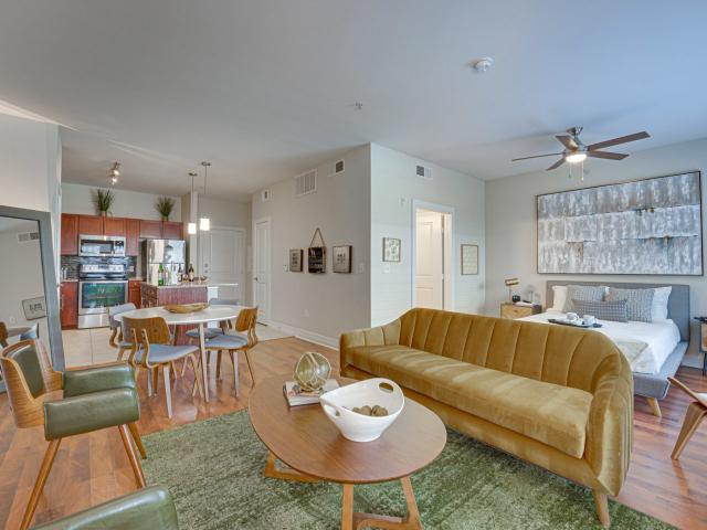 1 BR, 1 BA Apartment 2525 North Henderson Avenue Unit 129, Dallas, TX 75206