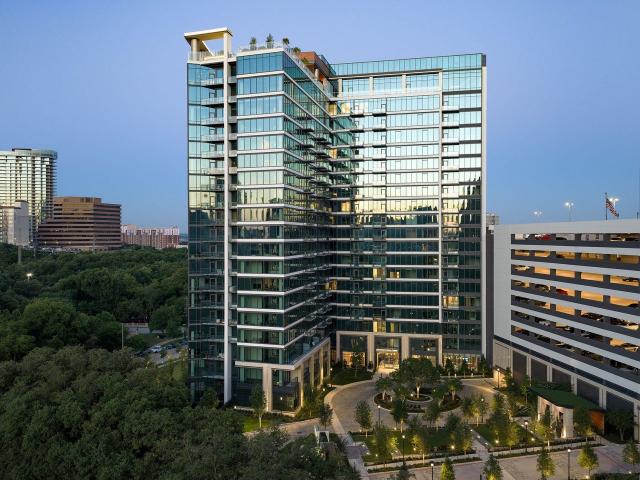1 BR, 1 BA Apartment 2525 Turtle Creek Blvd Unit 713, Dallas, TX 75219