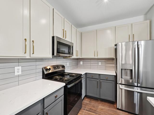 1 BR, 1 BA Apartment 2526 Business Center Drive Unit 638, Pearland, TX 77584