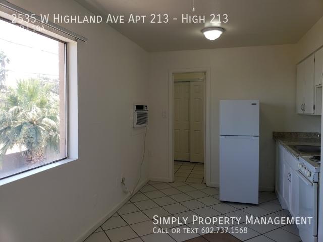 1 BR, 1 BA Apartment 2535 W Highland Ave Apt 213, Phoenix, AZ 85017