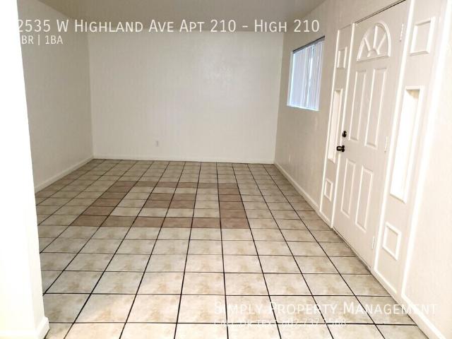 1 BR, 1 BA Apartment 2535 W Highland Ave Apt 210, Phoenix, AZ 85017